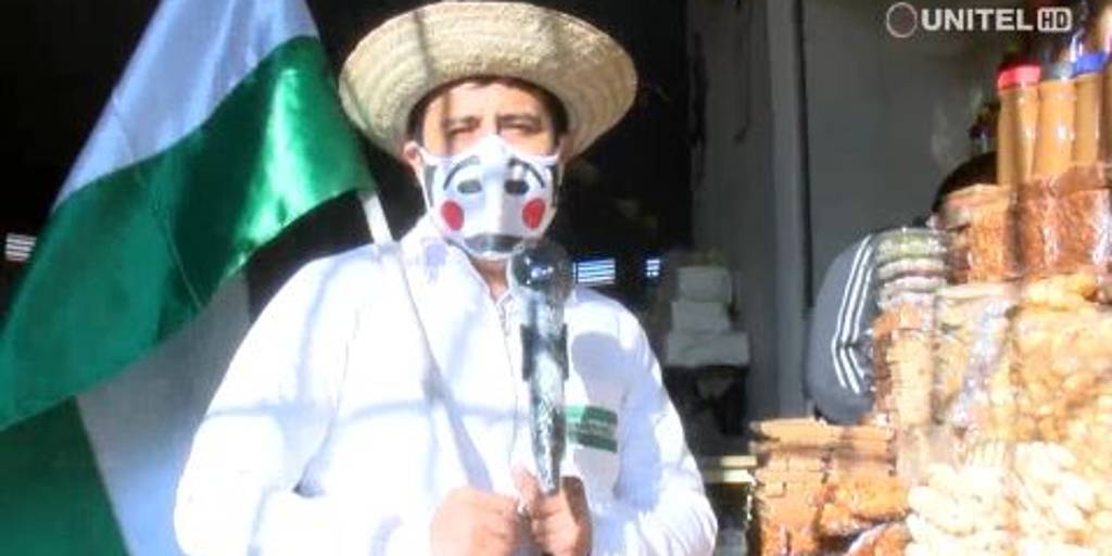 El ‘camba futuro’ visita lugares típicos en el mes aniversario de Santa ...