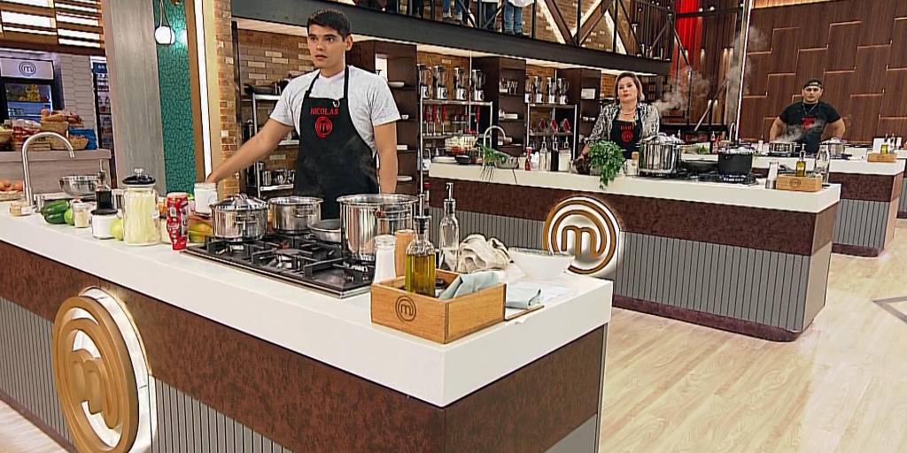 Sorpresa en MasterChef: El jurado pone presión a los cocineros y revela ...