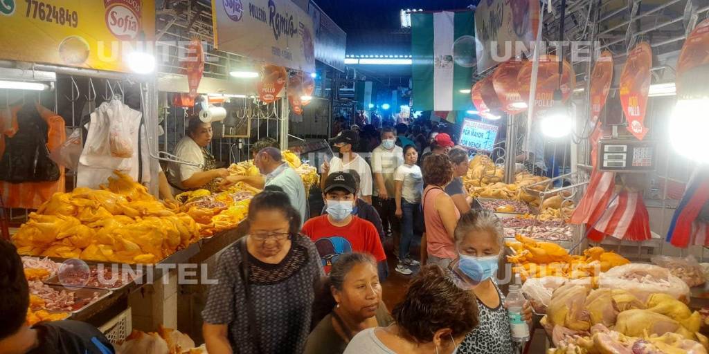 Octavo día de paro indefinido: la población sale a los mercados para ...