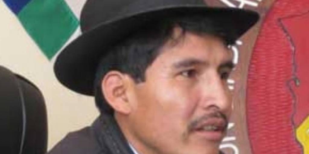 Aprehenden a Damián Condori por el Fondo Indígena y lo trasladan a La Paz