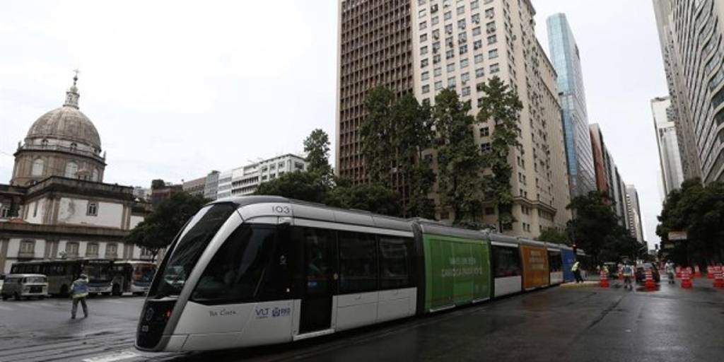 Río inaugura un tranvía eléctrico a dos meses de las Olimpiadas