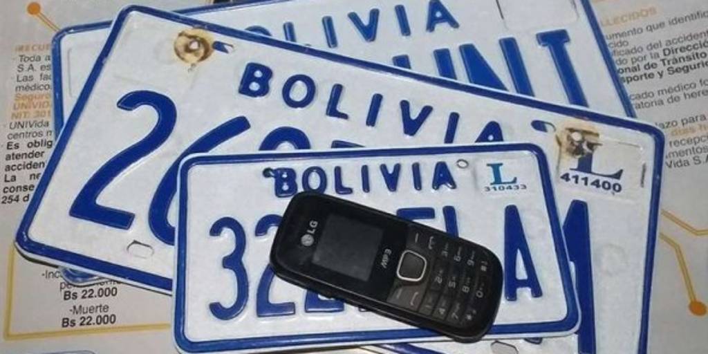 Placas 'clonadas' y otros documentos para vehículos se ofrecen desde Bs ...