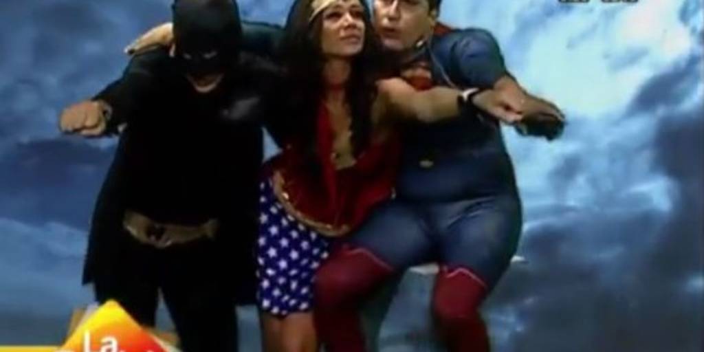 Batman, Superman y la Mujer Maravilla hicieron reír en La Revista