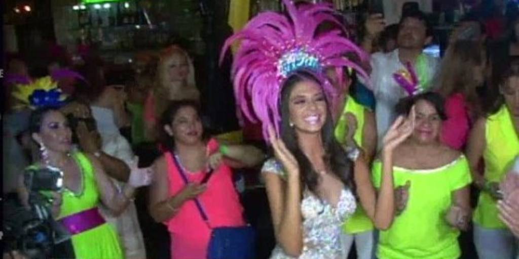 Con la presencia de Anabel, la reina de "Las Auténticas" fue coronada