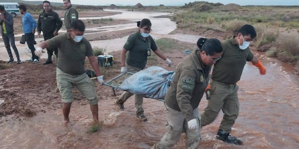 Madre e hija halladas sin vida: Hay dos personas aprehendidas