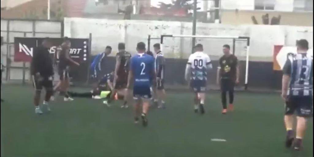 Conmoción Por Brutal Agresión A árbitro Durante Partido De Fútbol Cinco