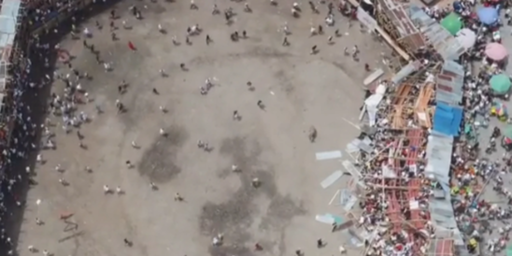 Cuatro Muertos Y Decenas De Heridos Por Desplome De Plaza De Toros En