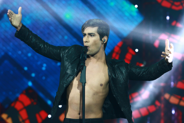 Yo me llamo - Ricky Martin 'She bangs'