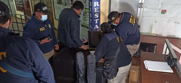 Felcc interviene casas de empeño y secuestran varios artefactos