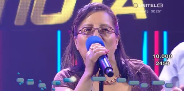 Revive la presentación de Rina...