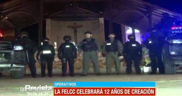 La FELCC realizó demostraciones de operativos por 12 años de aniversario