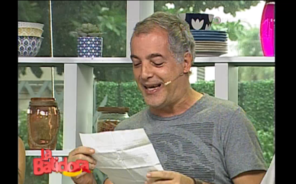 No pueden faltar los chistes de Daniel Pesce en La Batidora