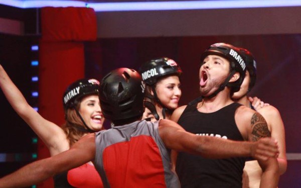 El equipo ROJO logra la victoria total de la noche