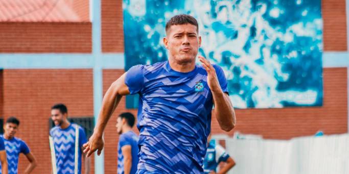 Blooming fichó a Guimer Justiniano y quiere tener al ‘Conejo’ Arce