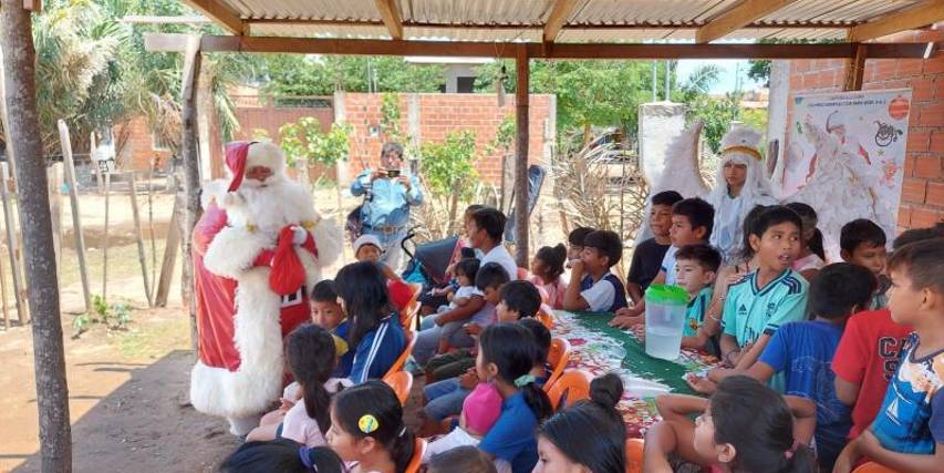 Kiber Vargas, el cruceño de oro que lleva el espíritu de la Navidad a ...